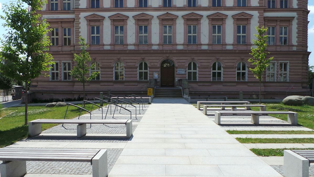 Gymnázium Dr. Karla Polesného Znojmo - Kampus